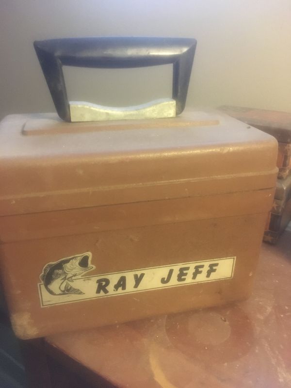 Vintage fish finder: Check out this old fish finder It’s a Ray ...