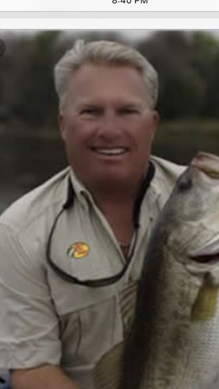 Who knows: Who is this guy. Who is your favorite fisherman tv host or ...