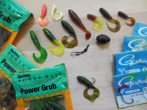 Grubbin' up some perch: Hi. Have you ever tried grubbin’ up some perch ...