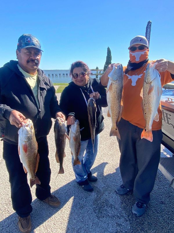 Gulf Coast Fishing 1/2/21: Port Lavaca,Texas Bay fishing at its finest🤘...