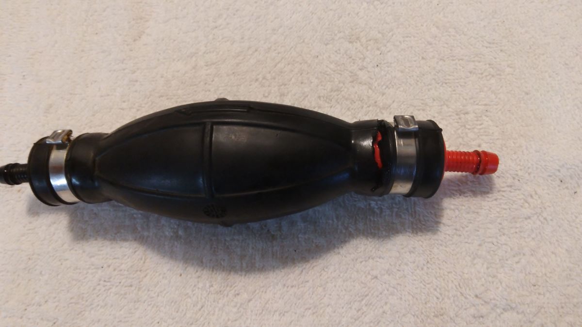 Made in CHINA: This is the primer bulb for my oil tank. (I have an ...