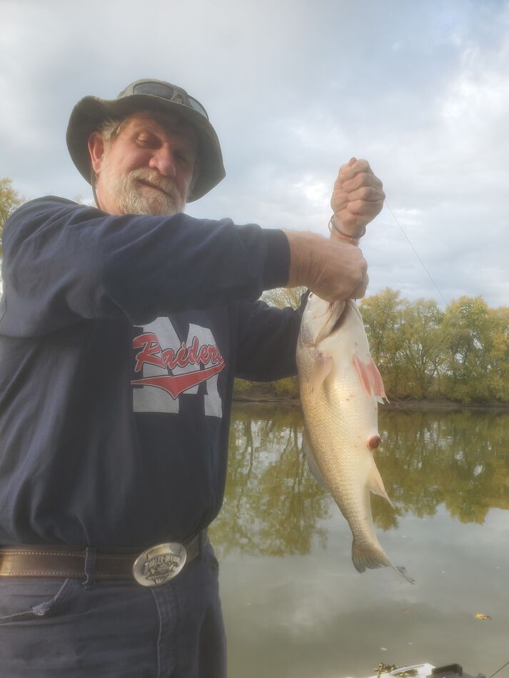 Muskingum river fishing: I went out for a nice afternoon on the river ...