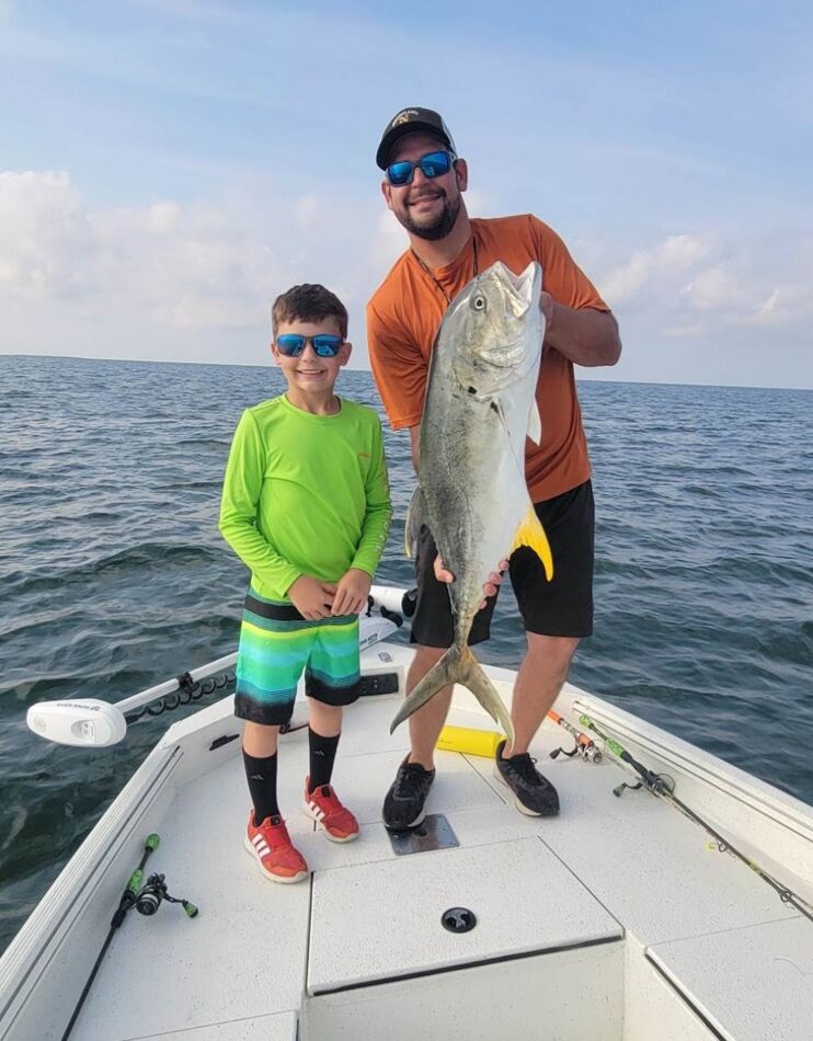 Sabine Lake and Jetties: Anyone on here fishing Sabine Pass area?