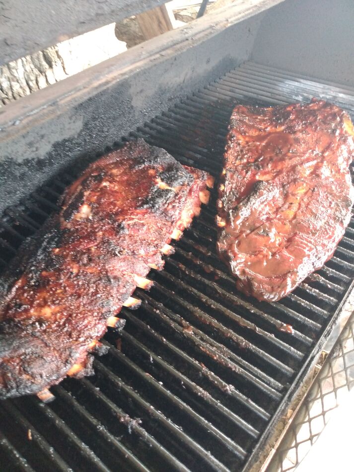 Pork Spareribs×2: The back Ribs are just rubbed, the front Ribs are now ...