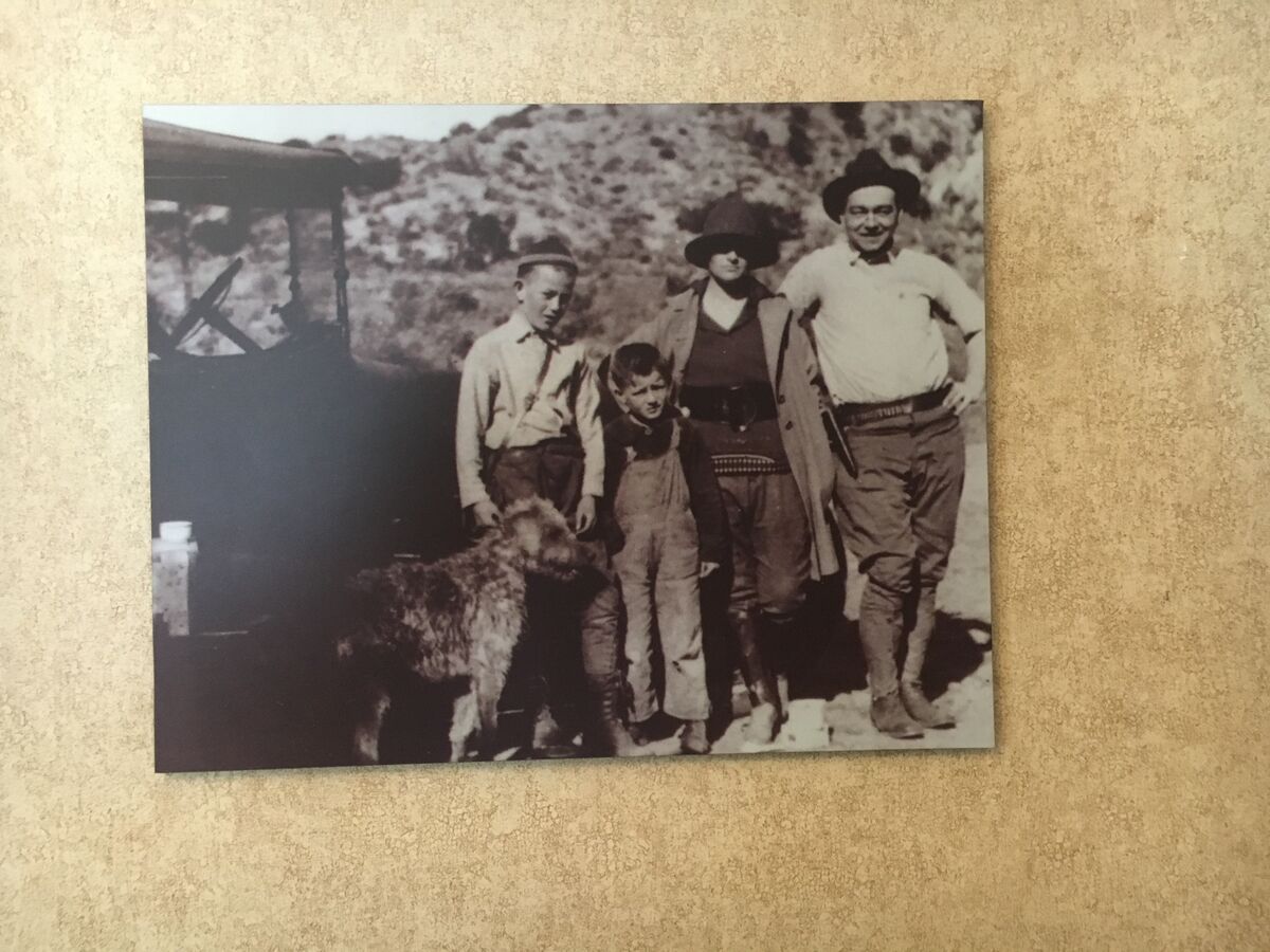 The Duke: Hello stagers. Marion Robert Morrison, known to us as John ...