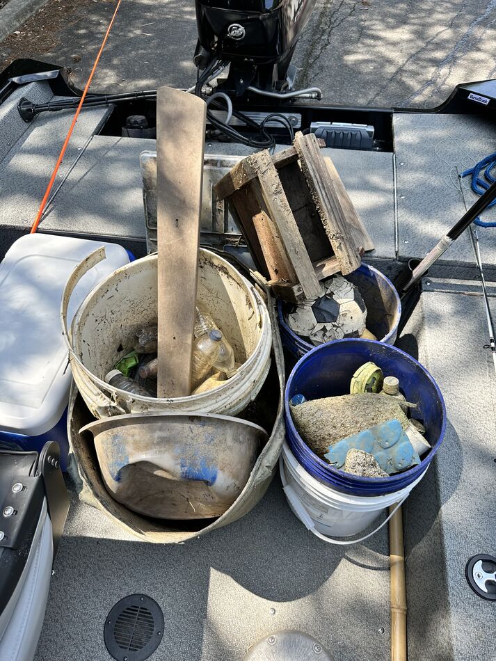 No fish, yes trash: Got another nice pile of trash today, Saw a few ...