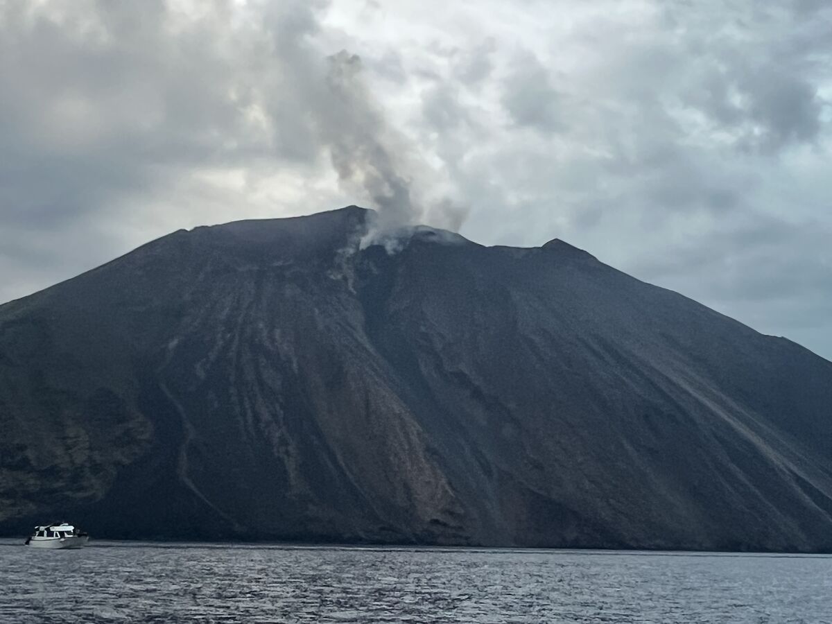 Photo of the Day #574: Stromboli Volcano in Italy. It has been erupting ...