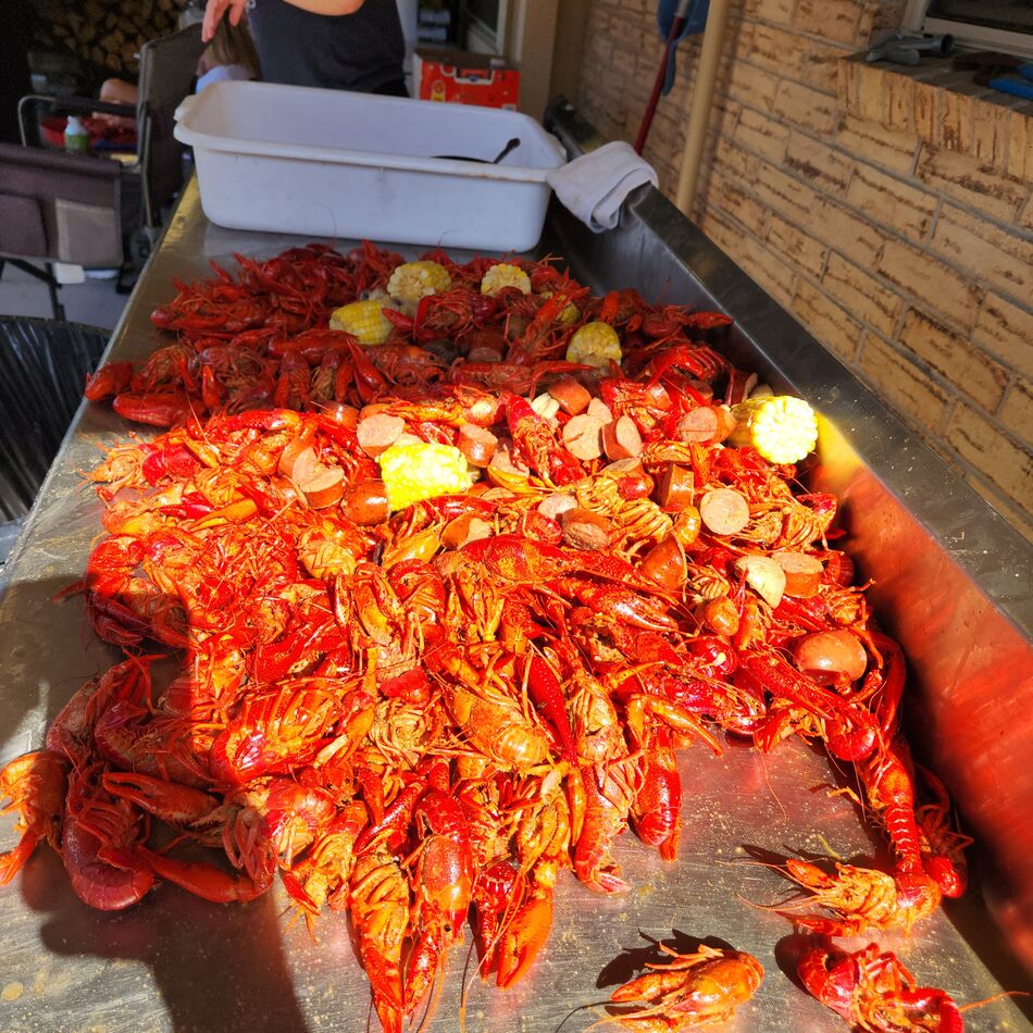 Crawfish Season is in full swing: Was invited to my brother's house ...