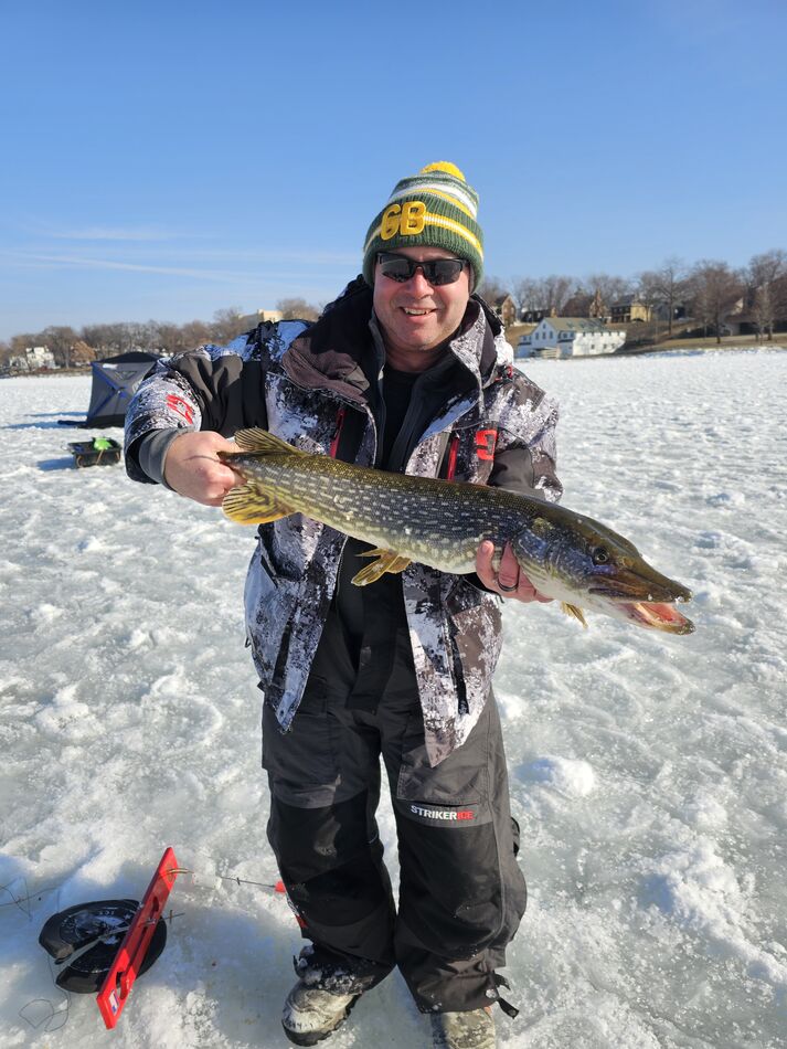 Monster Salmon i Caught: Caught this on on early ice.
