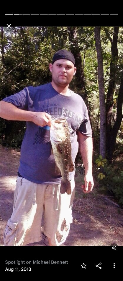 Big Bass Baby!!! Midlothian TX, on a live perch in the spring on a ...